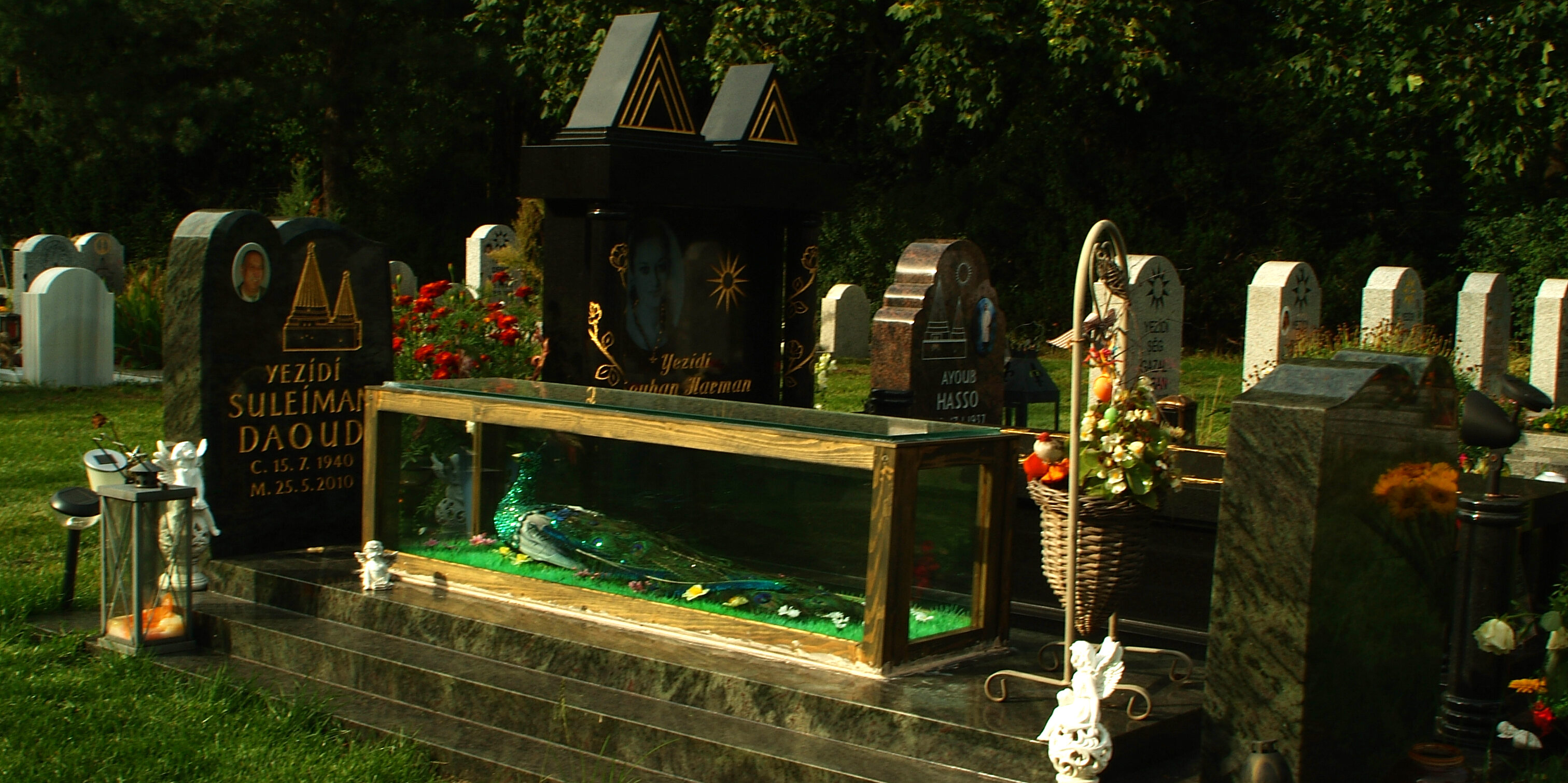 Jesidentum: Barbarafriedhof Linz